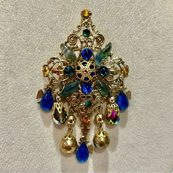 Vintage | Jewelry | Vintage Byzantine Swarovski Crystal Broochboutique ...